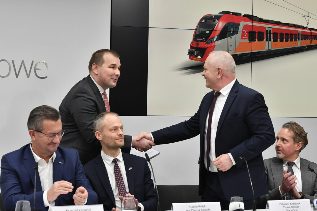 Umowa ramowa z Polregio podpisana - NEWAG S.A.